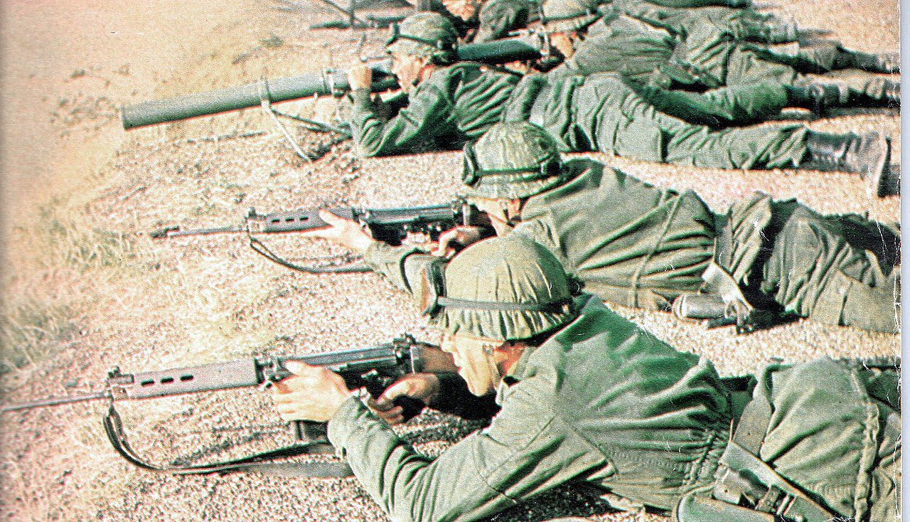 FN FAL: One of the best battle rifles in history