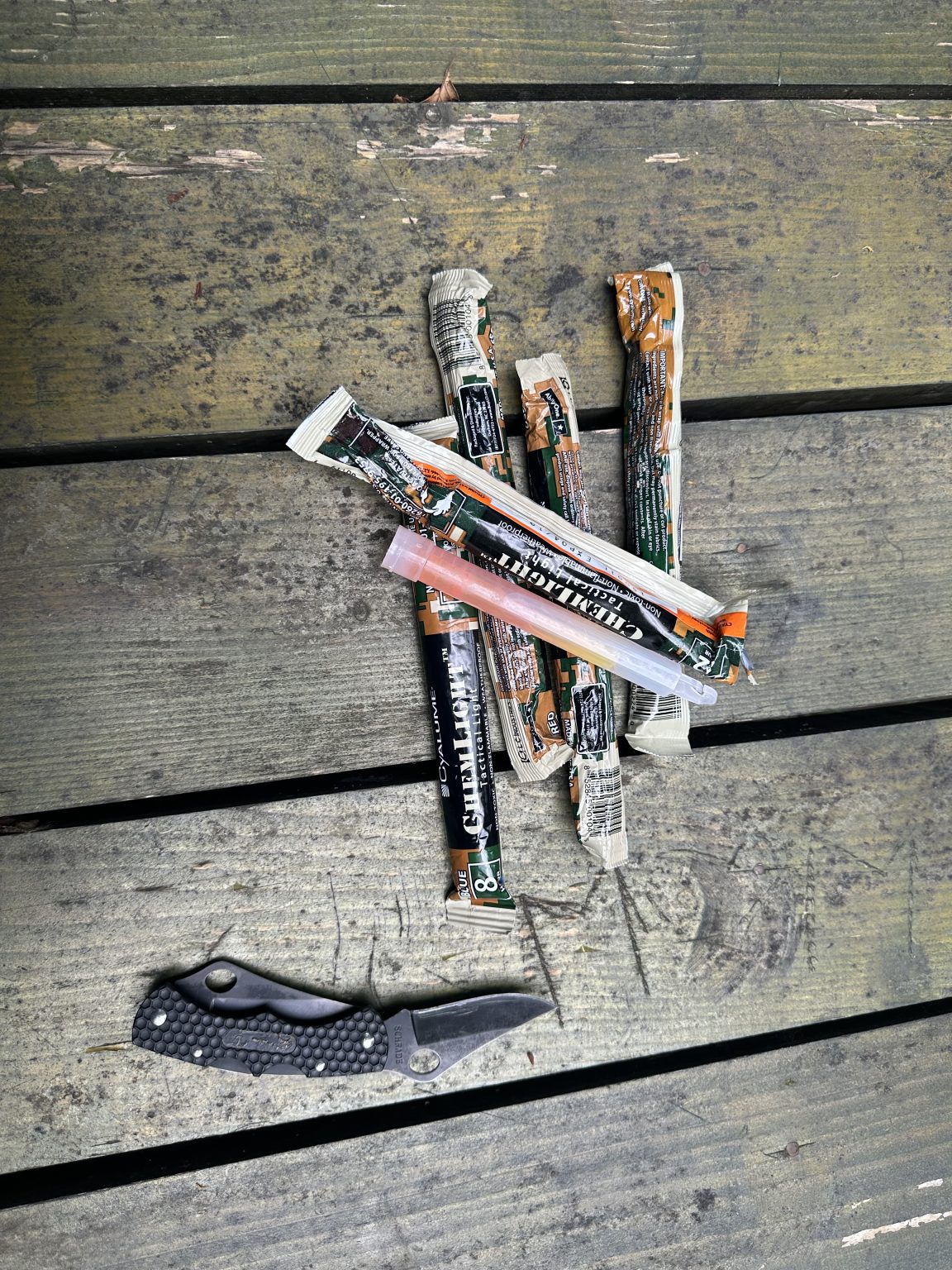 Cyalume Chemlights: The crucial tactical light sticks for special ...